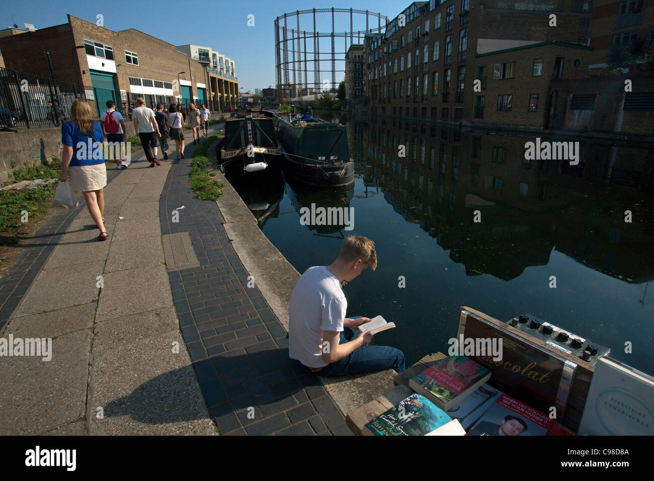 Canal In Reading High Resolution Stock Photography and Images - Alamy