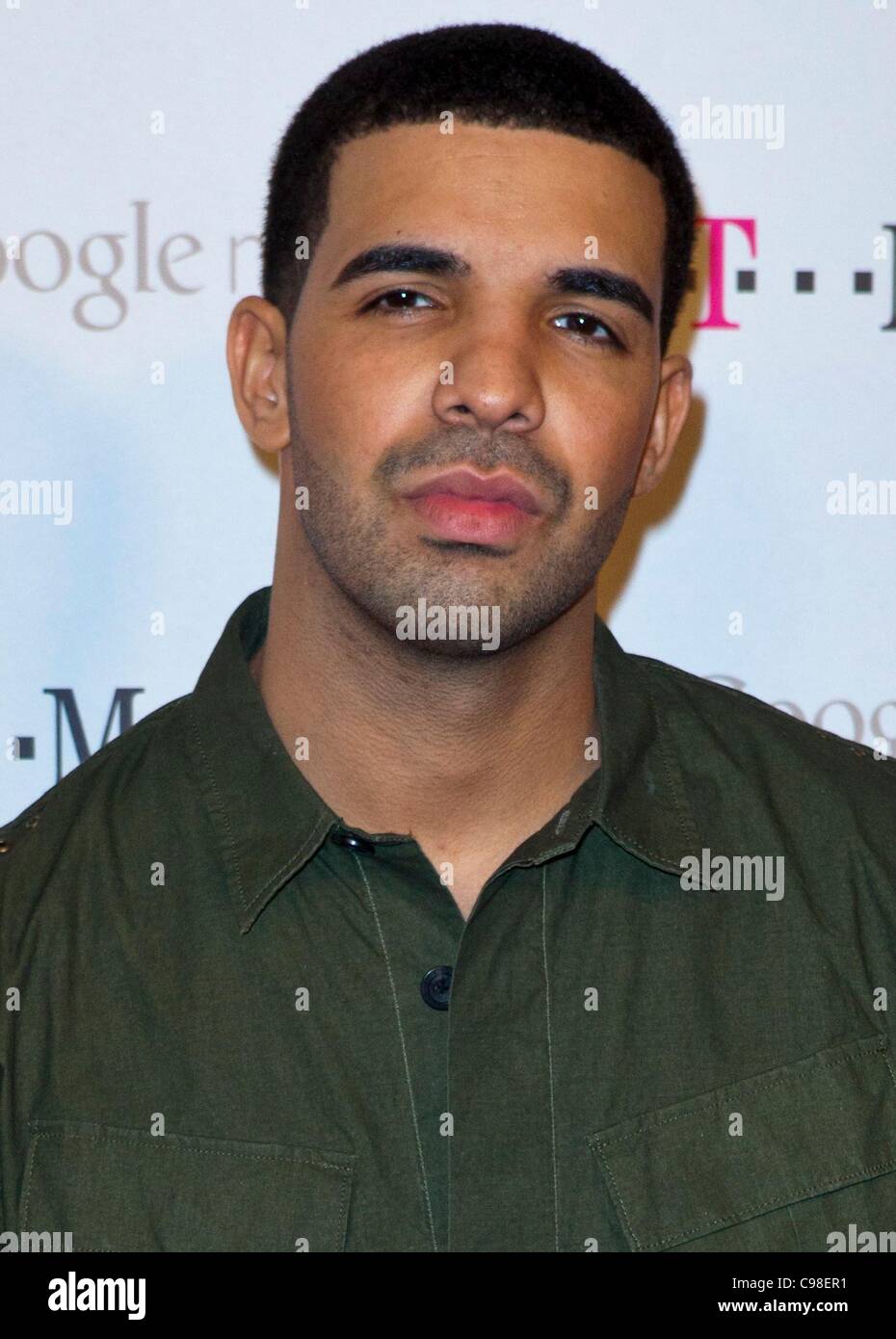 Drake at arrivals for T-Mobile and Google Insider's Interactive Party ...