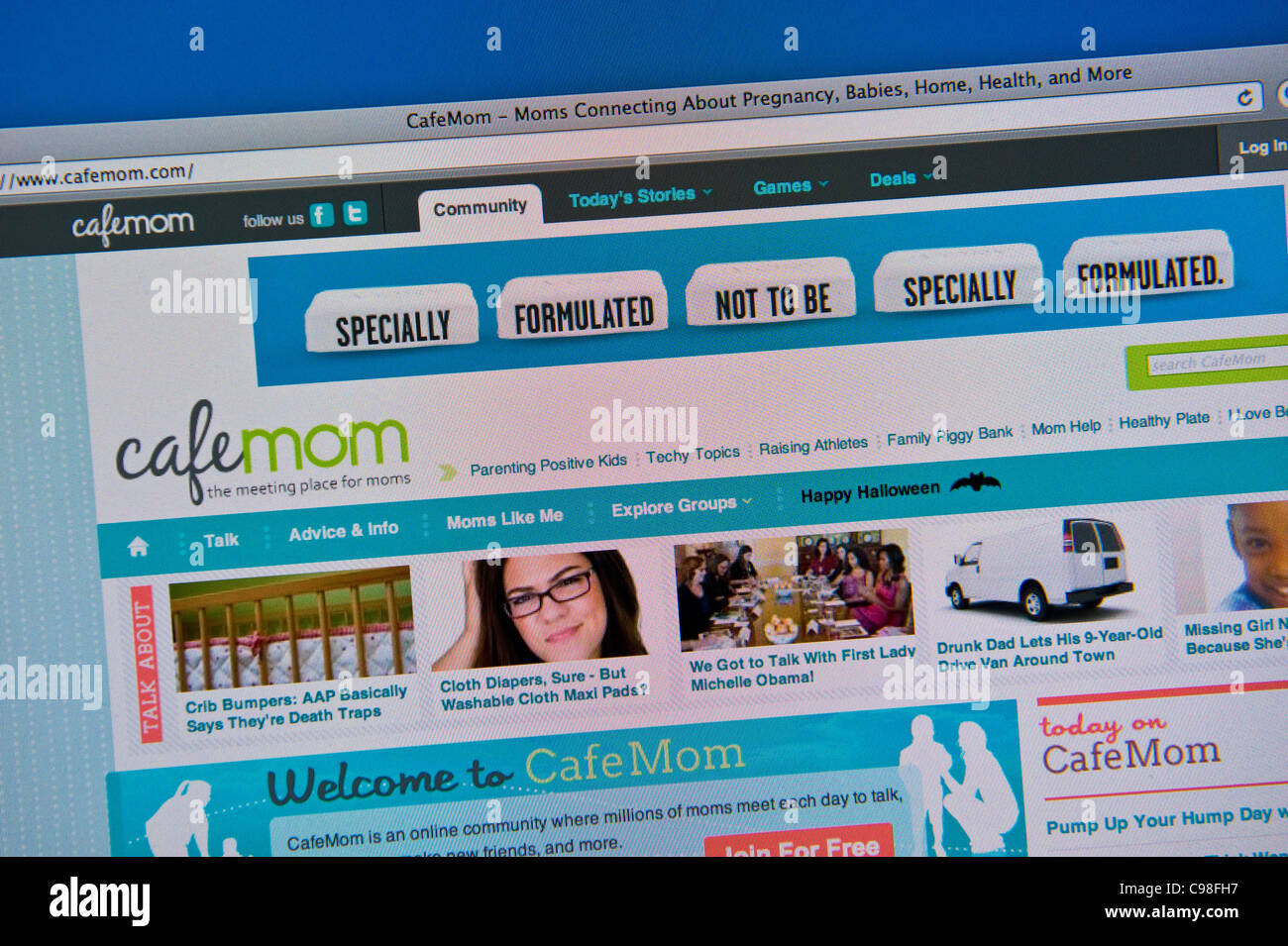 Cafemom advertisement hi-res stock photography and images - Alamy