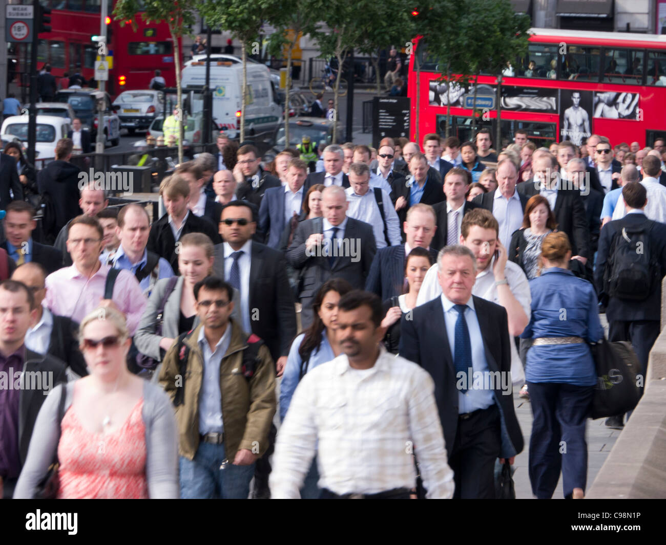 commuters walking to work at rush hour Stock Photo - Alamy