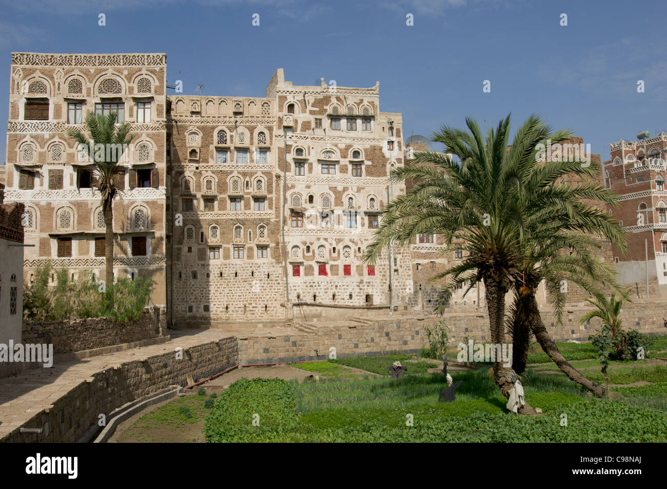 Asia yemen sanaa old city hi-res stock photography and images - Alamy