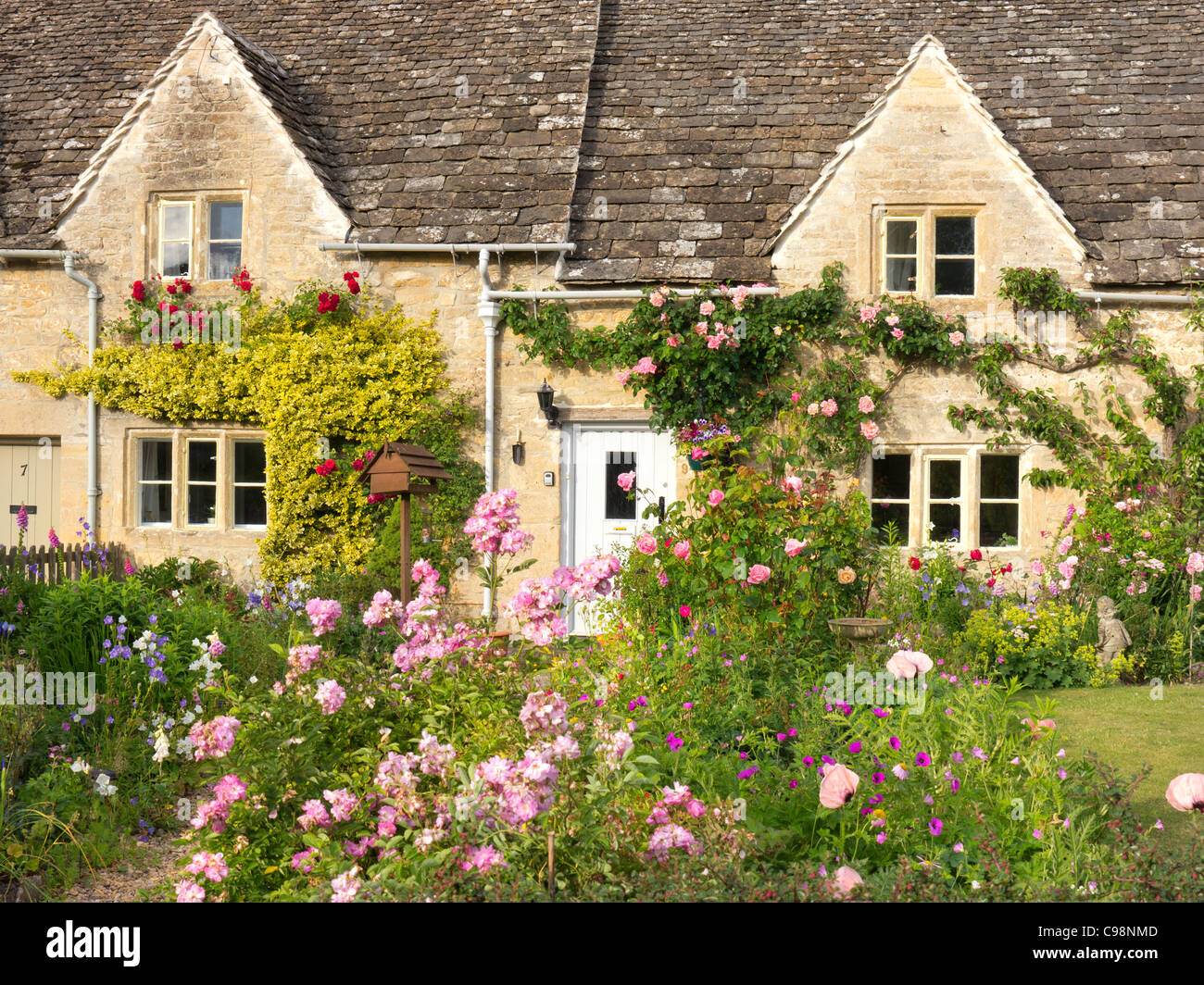 Detail of pretty cottage, Cotswolds, Gloucestershire, UK Stock Photo ...