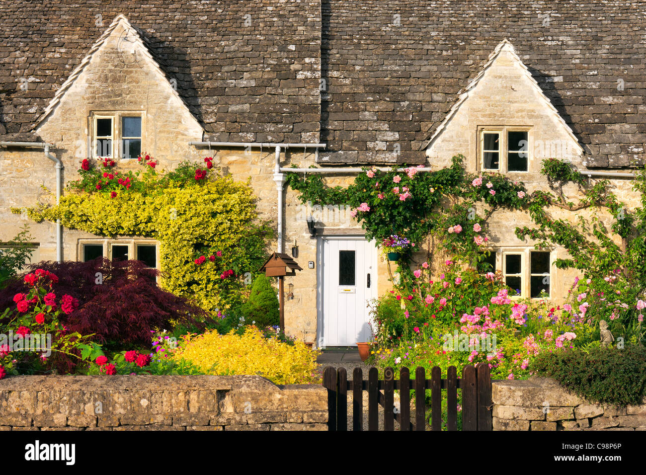 Detail of pretty cottage, Cotswolds, Gloucestershire, UK Stock Photo ...