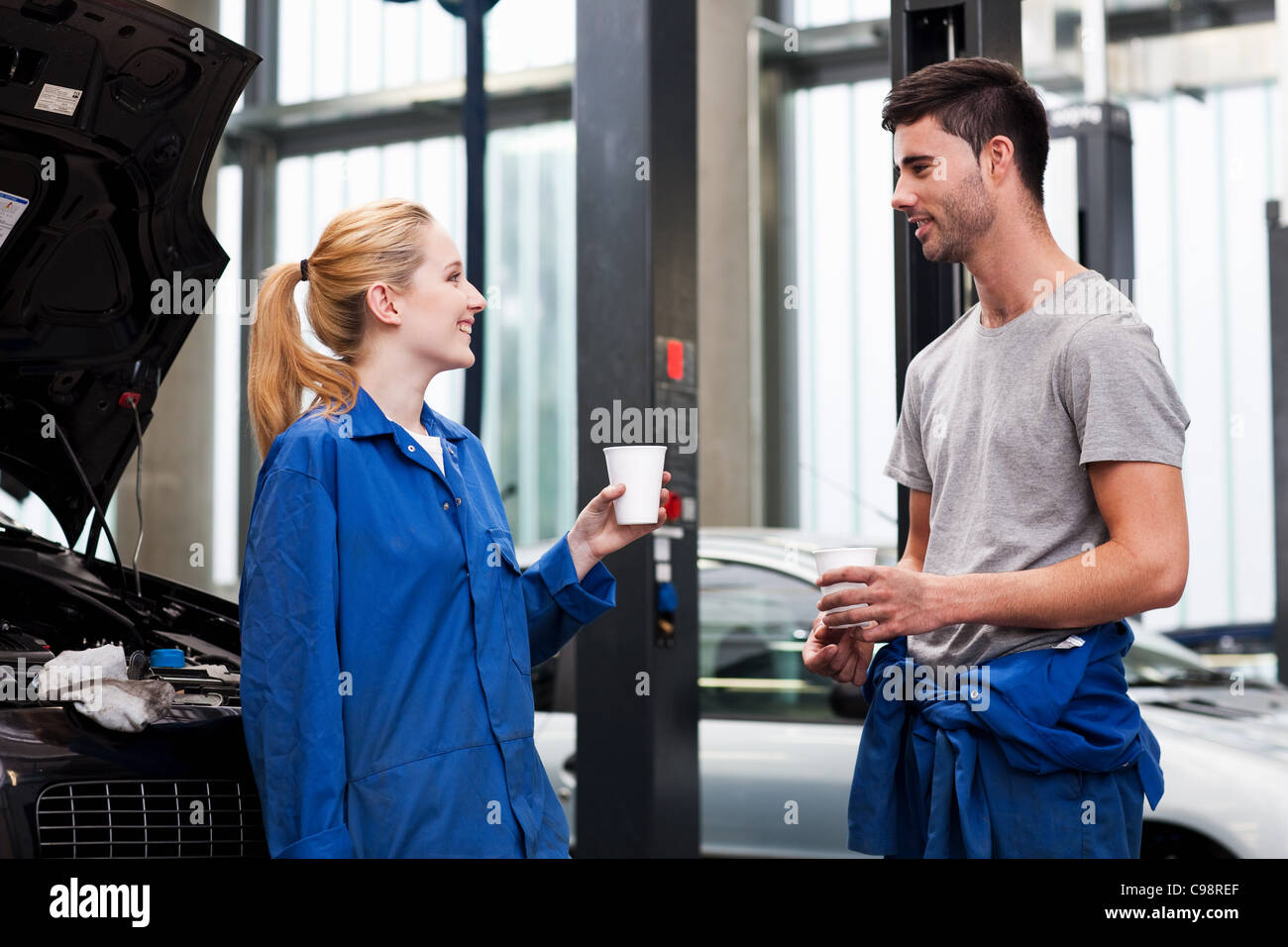 Point mechanics hi-res stock photography and images - Alamy