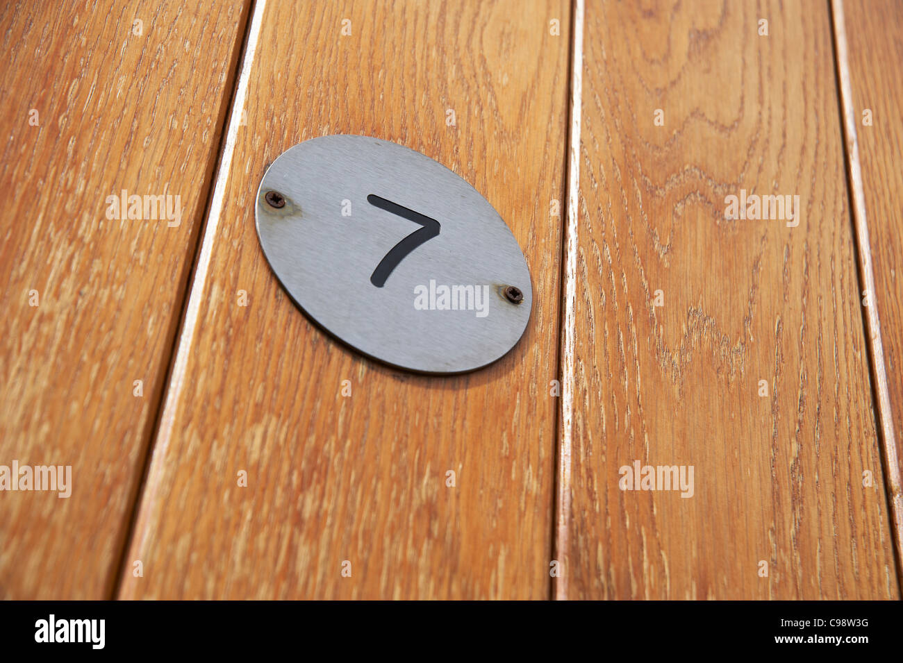 door house number 7 Stock Photo - Alamy
