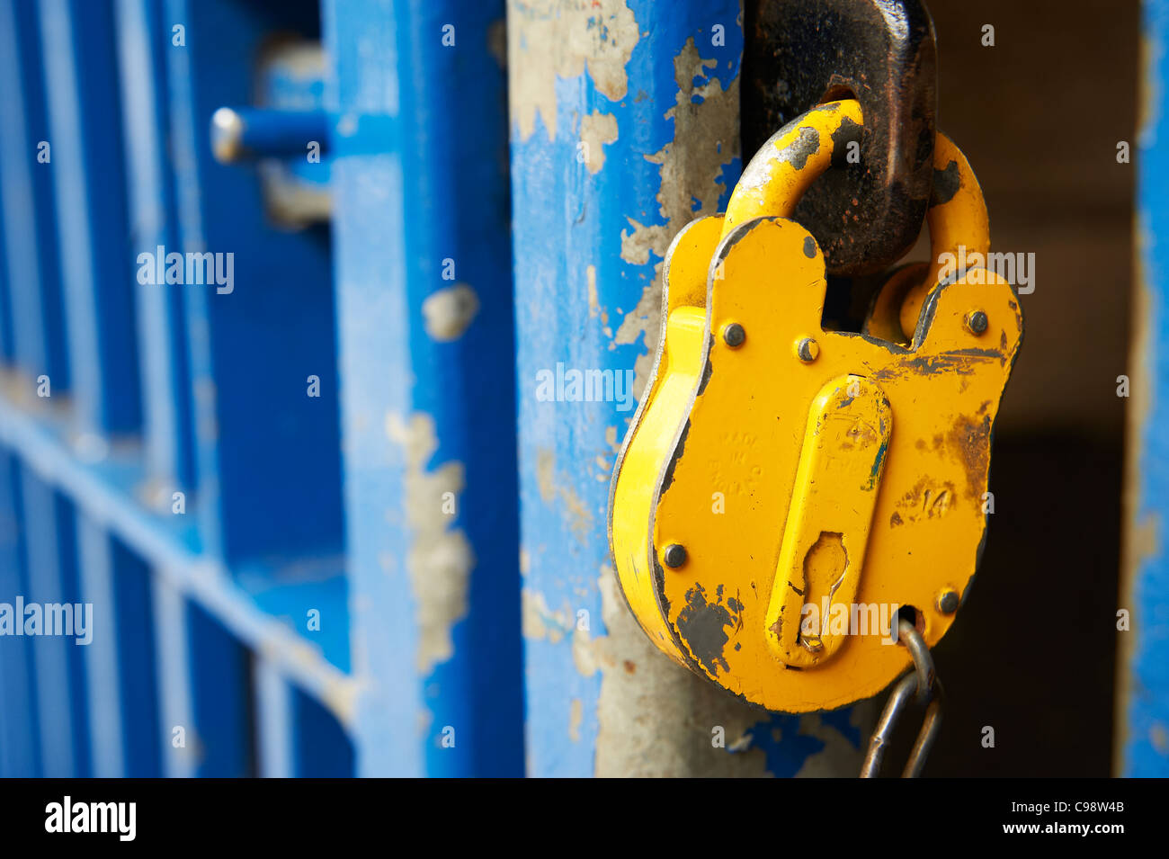 Blue pad lock hi-res stock photography and images - Alamy