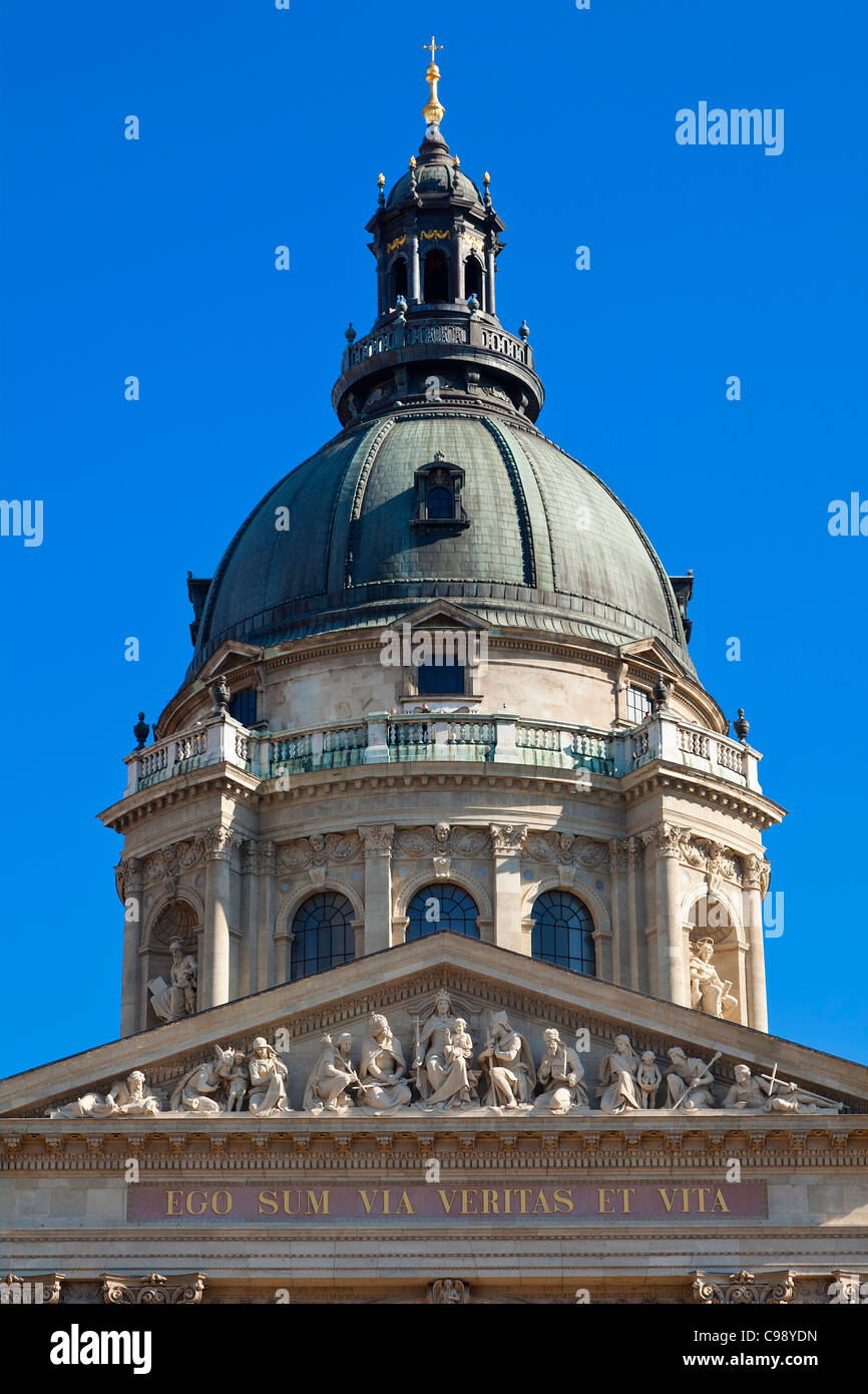 St stephens basilica hi-res stock photography and images - Alamy