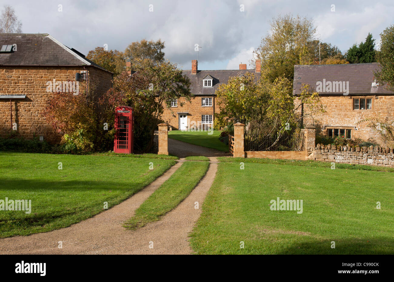 Warmington village warwickshire england uk hi-res stock photography and ...