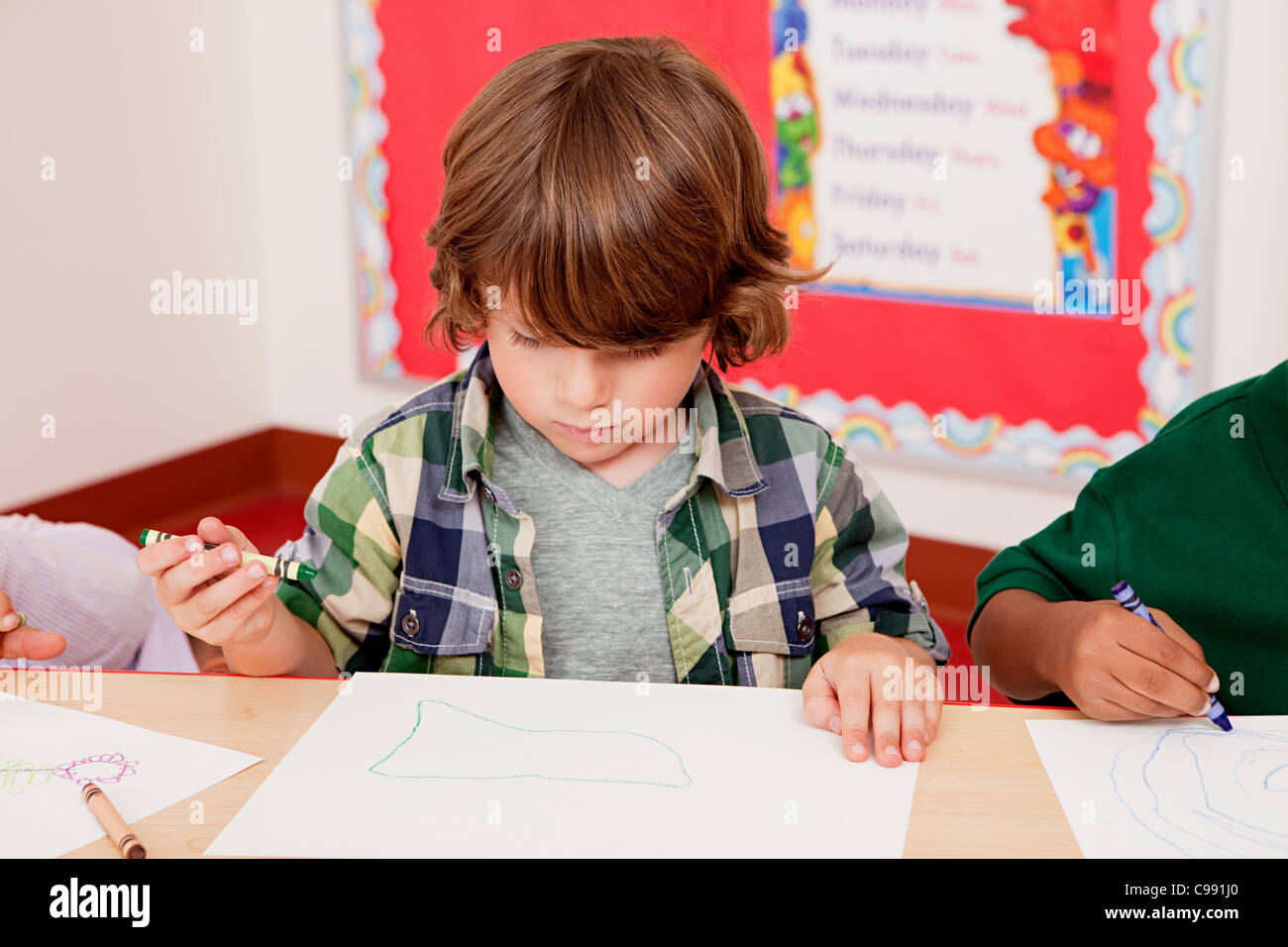 Two boys in art class hi-res stock photography and images - Alamy