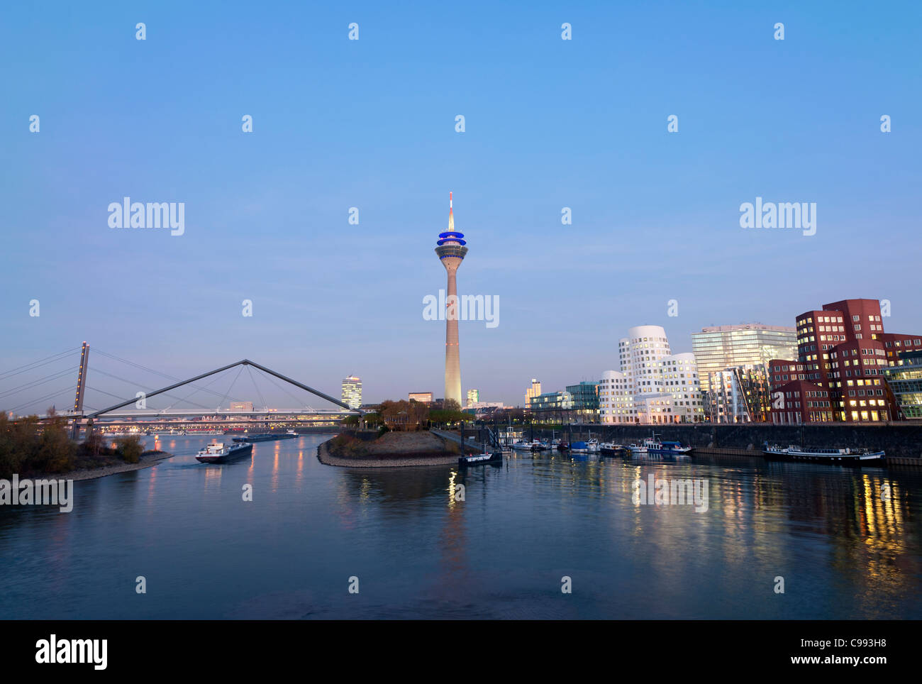 New media tower hi-res stock photography and images - Alamy