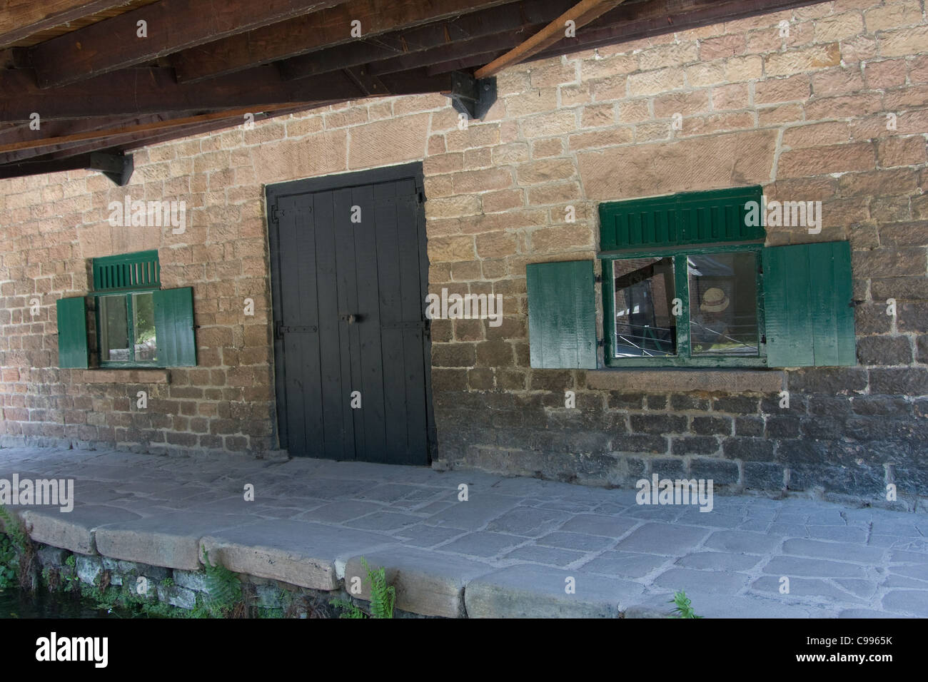 Black mill bay hi-res stock photography and images - Alamy