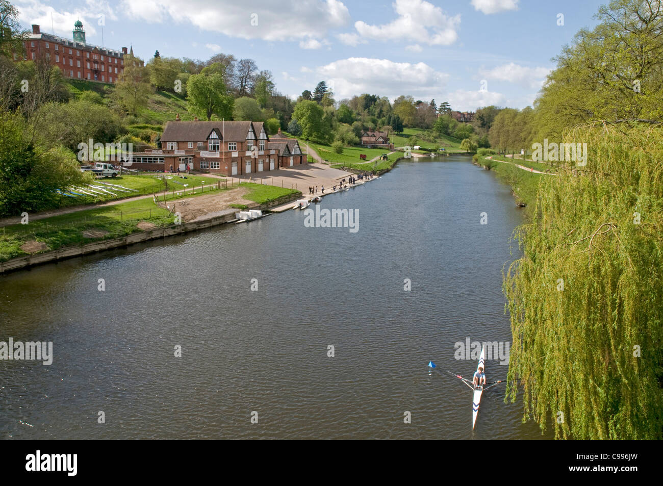 Shrewsbury school rowing club hi-res stock photography and images - Alamy