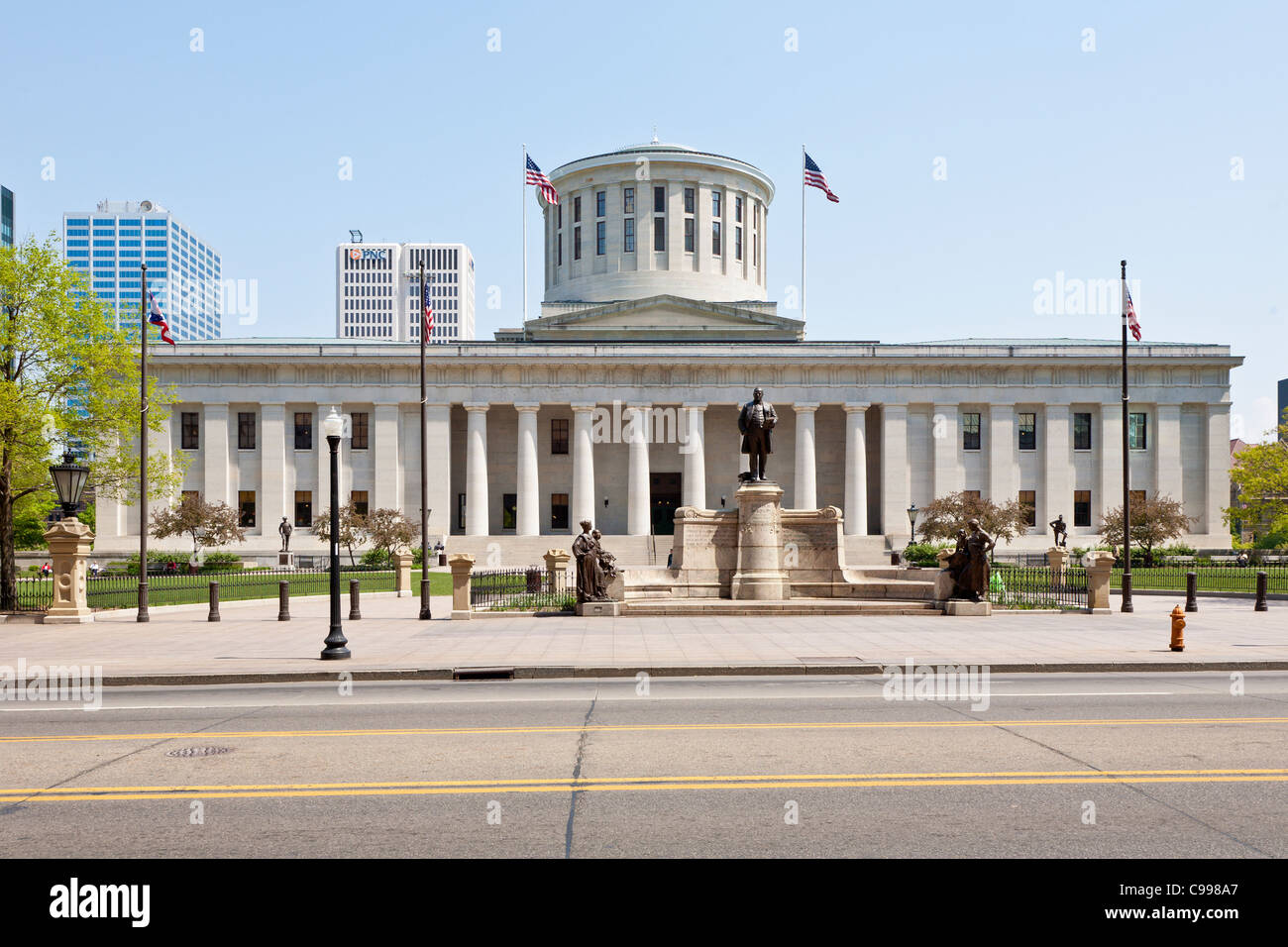 The Ohio Statehouse in downtown Columbus, Ohio Stock Photo - Alamy