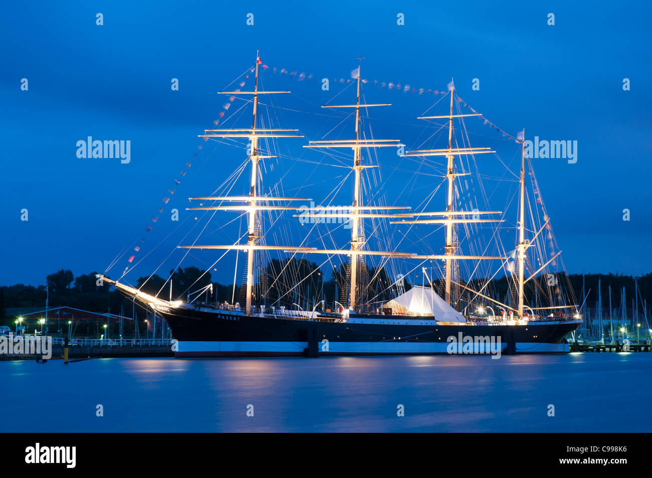 Flying P Liner High Resolution Stock Photography and Images - Alamy
