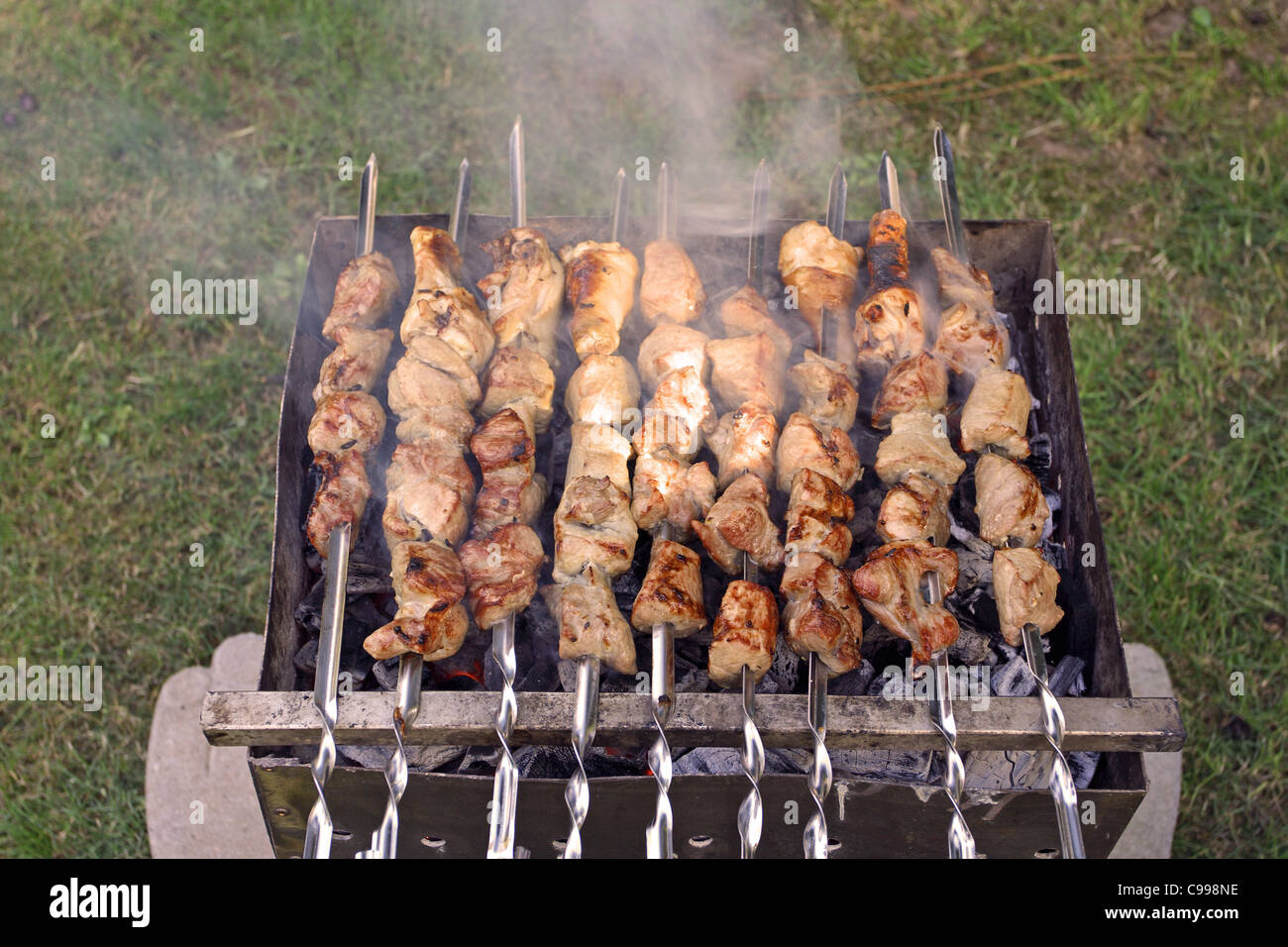 Shashlik hi-res stock photography and images - Alamy