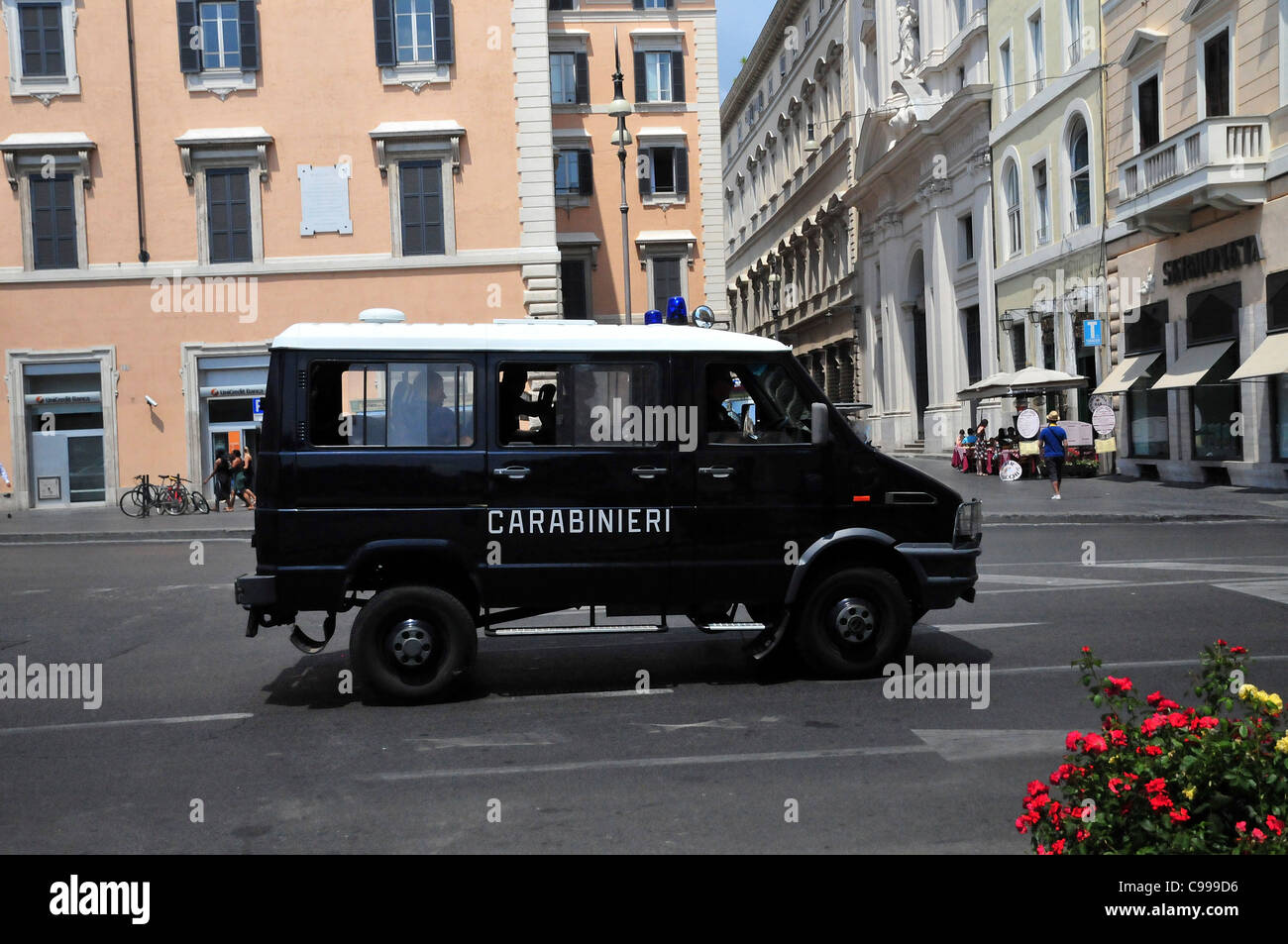 Rome police car hi-res stock photography and images - Alamy