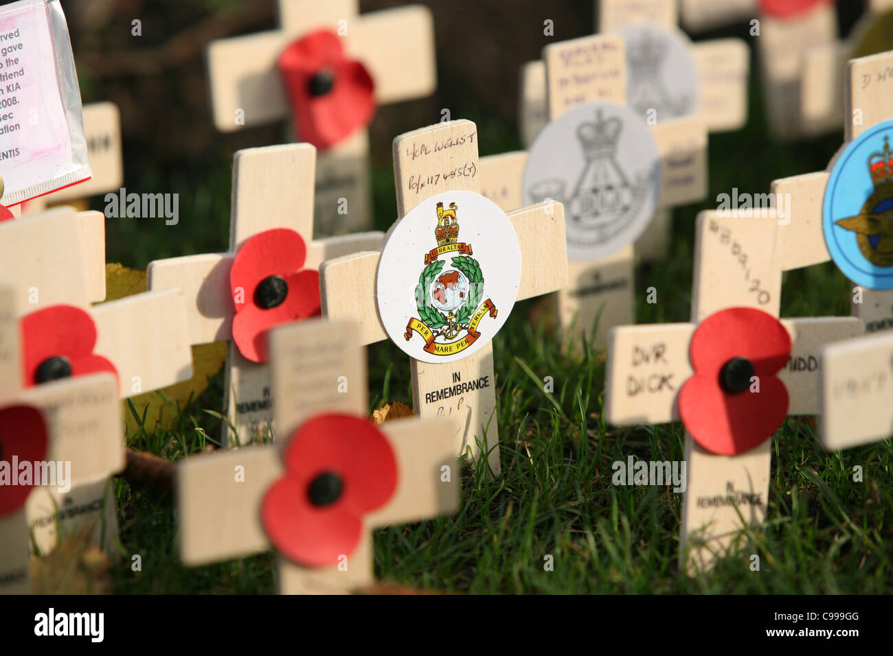 Wooden remembrance cross hi-res stock photography and images - Alamy