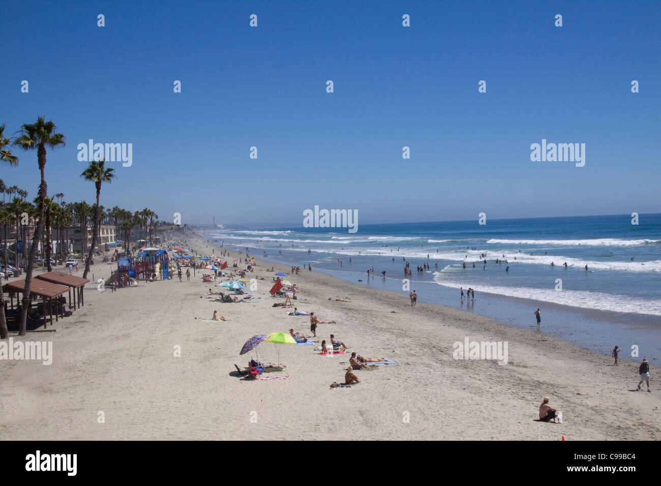Busy California Beach Stock Photo - Alamy