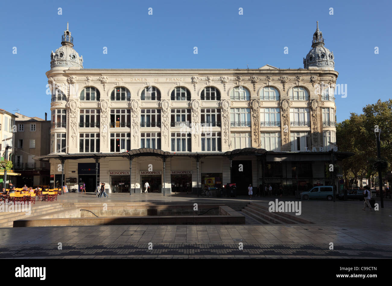 Landmark french hi-res stock photography and images - Alamy