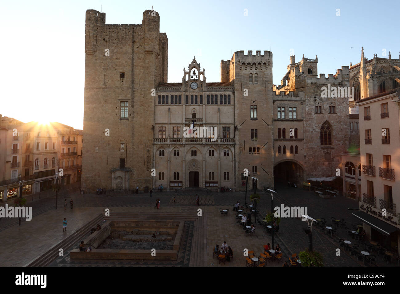 Landmark french hi-res stock photography and images - Alamy