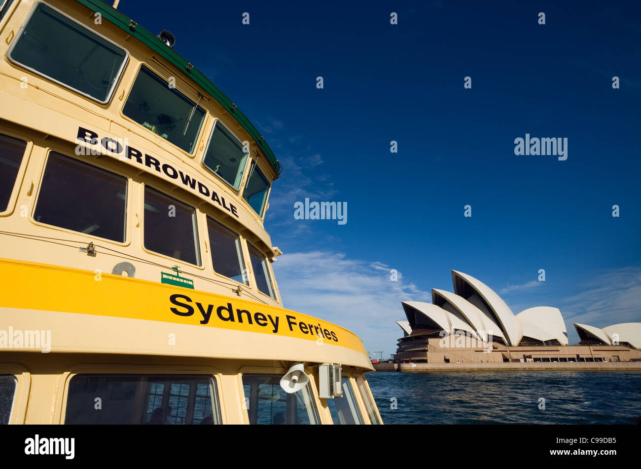 Sydney public transportation ferry hi-res stock photography and images ...