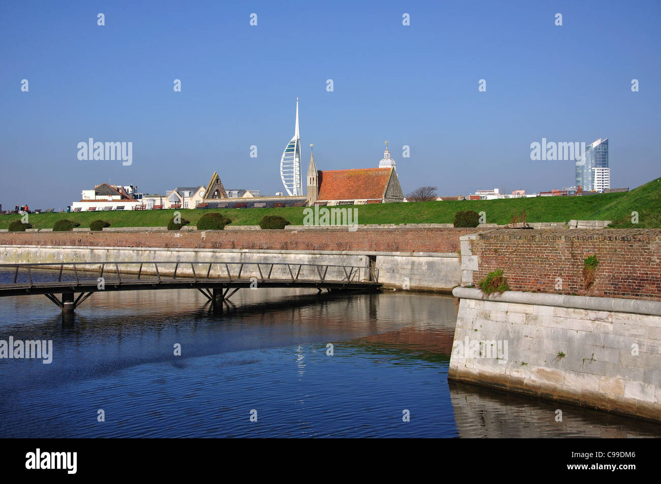 Spinnaker Tower and Spur Redoubt from ramparts, Portsmouth, Hampshire ...