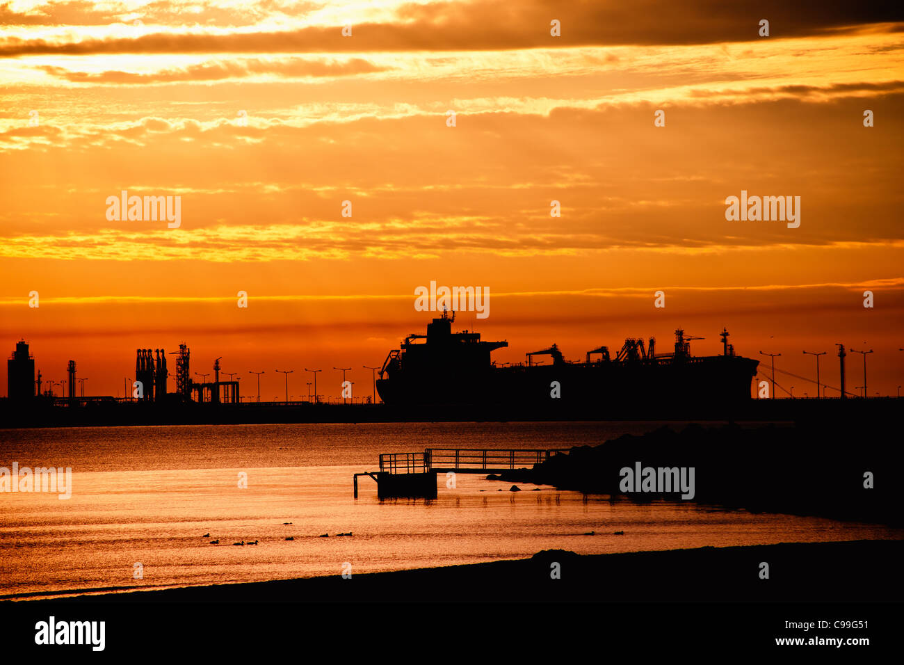 Oil tanker night hi-res stock photography and images - Alamy