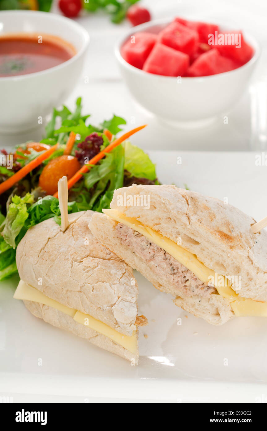 Fish finger salad hi-res stock photography and images - Alamy