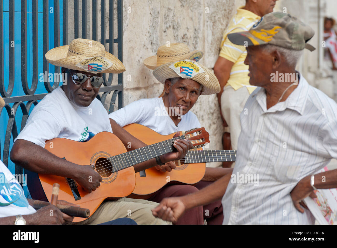 Musicians Los Mambises Havana Cuba Stock Photo - Alamy