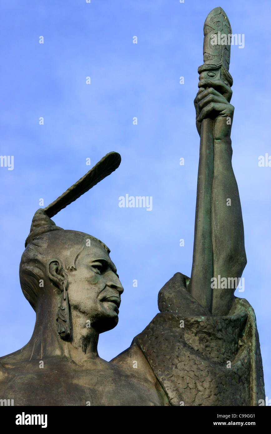Kupe statue hi-res stock photography and images - Alamy