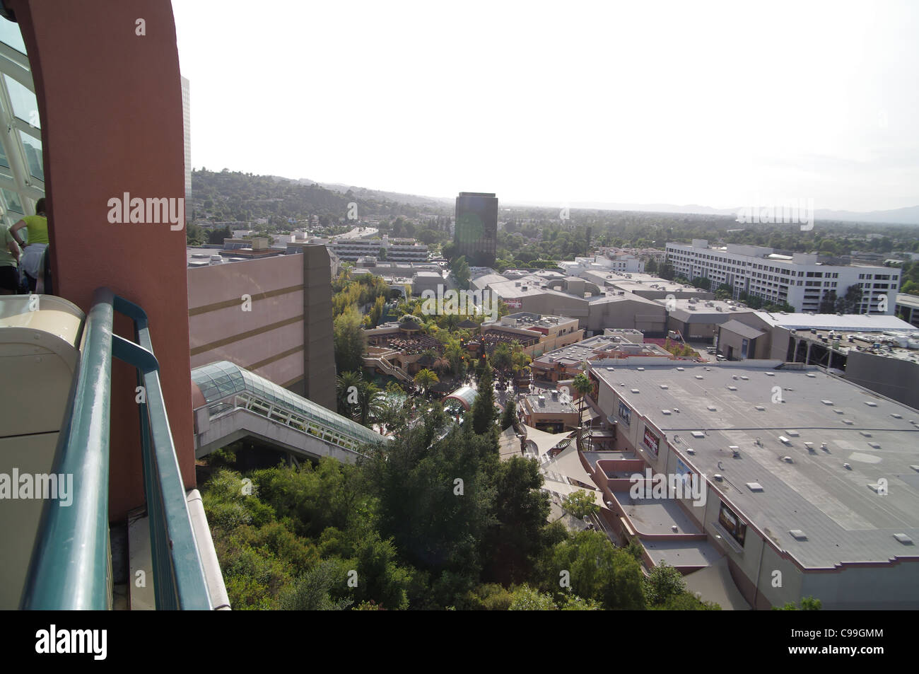 Universal studios hollywood film set hi-res stock photography and ...