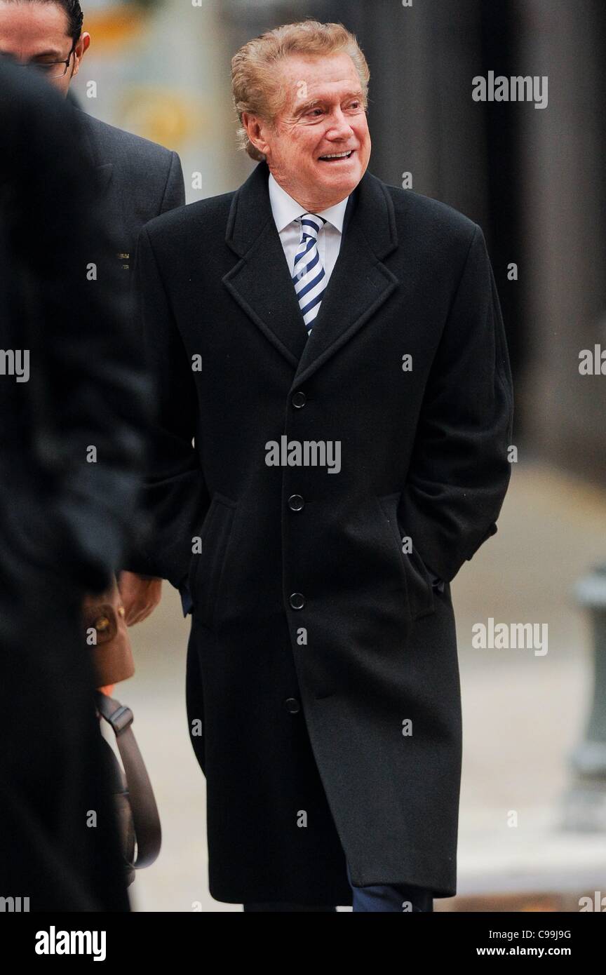 Regis Philbin, enters the 'Live With Regis And Kelly' taping at the ABC ...