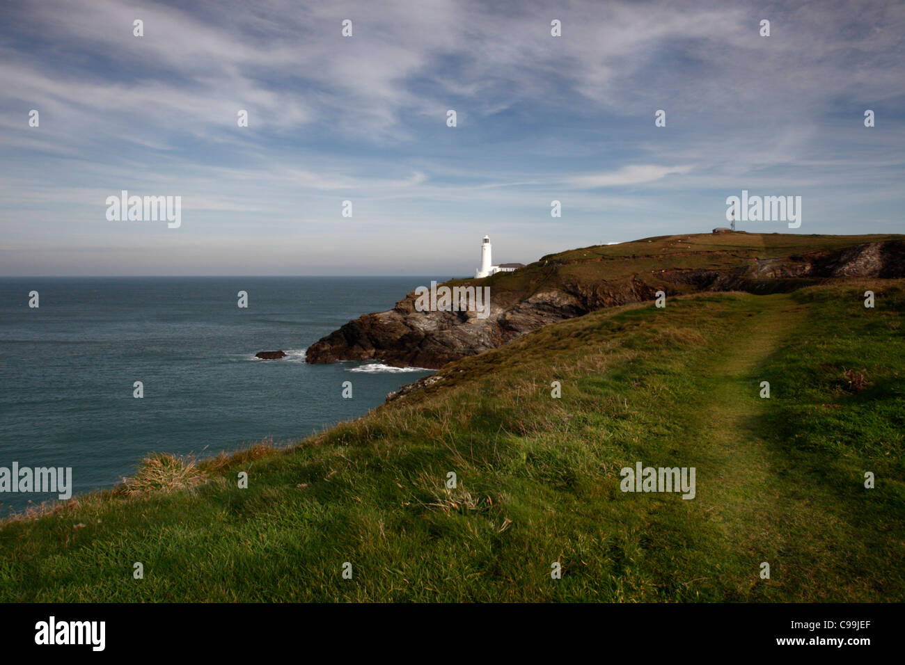 Trevose head lighthouse atlantic hi-res stock photography and images ...