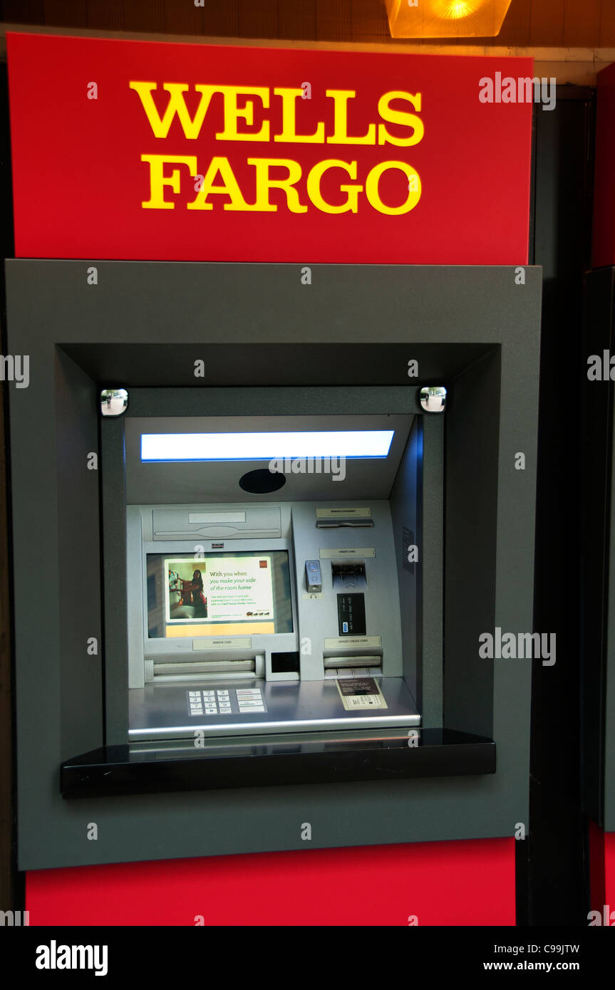 Atm hi-res stock photography and images - Alamy