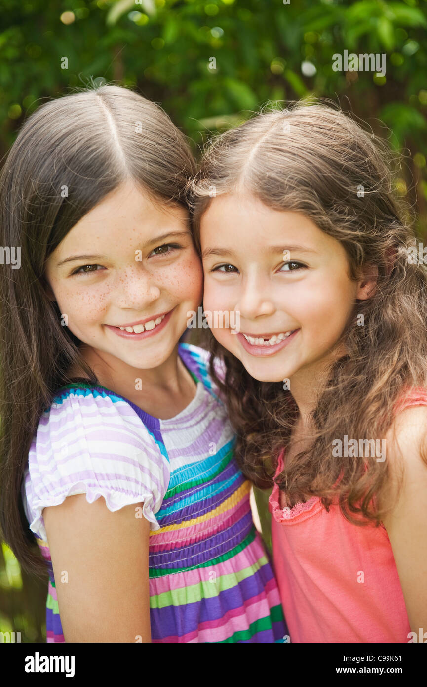 The cheek sisters hi-res stock photography and images - Alamy