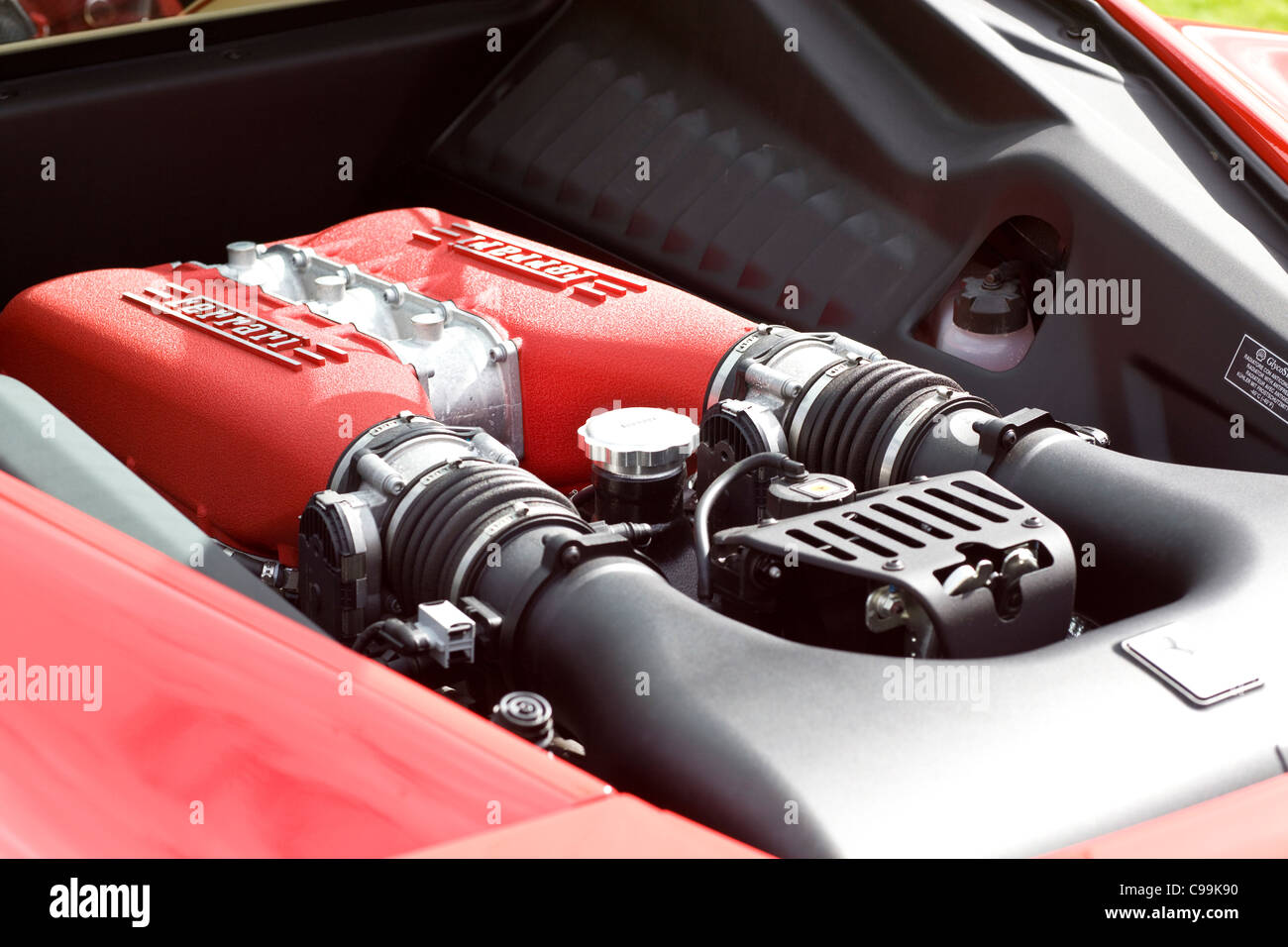 Ferrari 458 Spider Engine