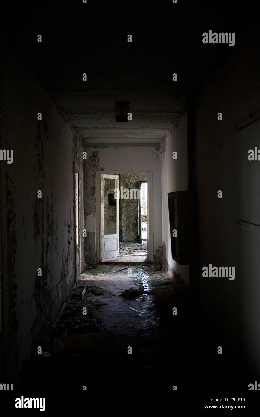 Dark culture hi-res stock photography and images - Alamy