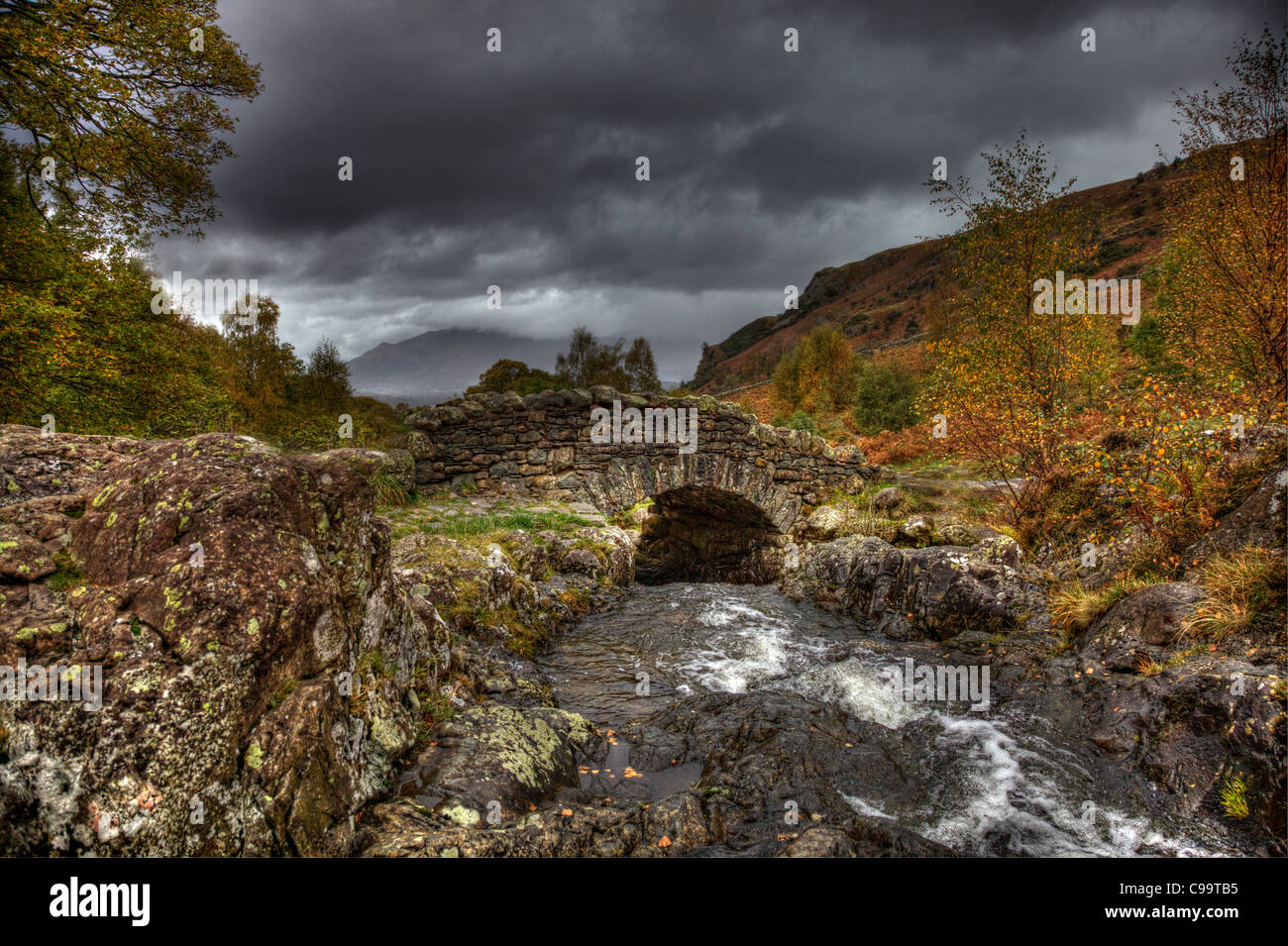Hdr bridge hi-res stock photography and images - Alamy
