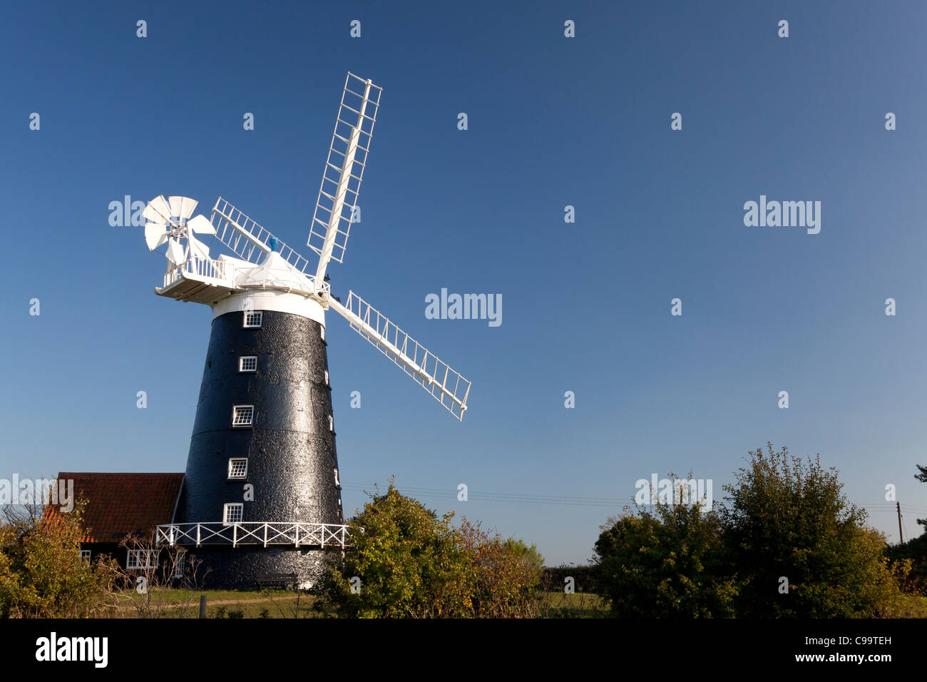 The Tower Windmill (National Trust), Burnham Overy Staithe, Norfolk ...