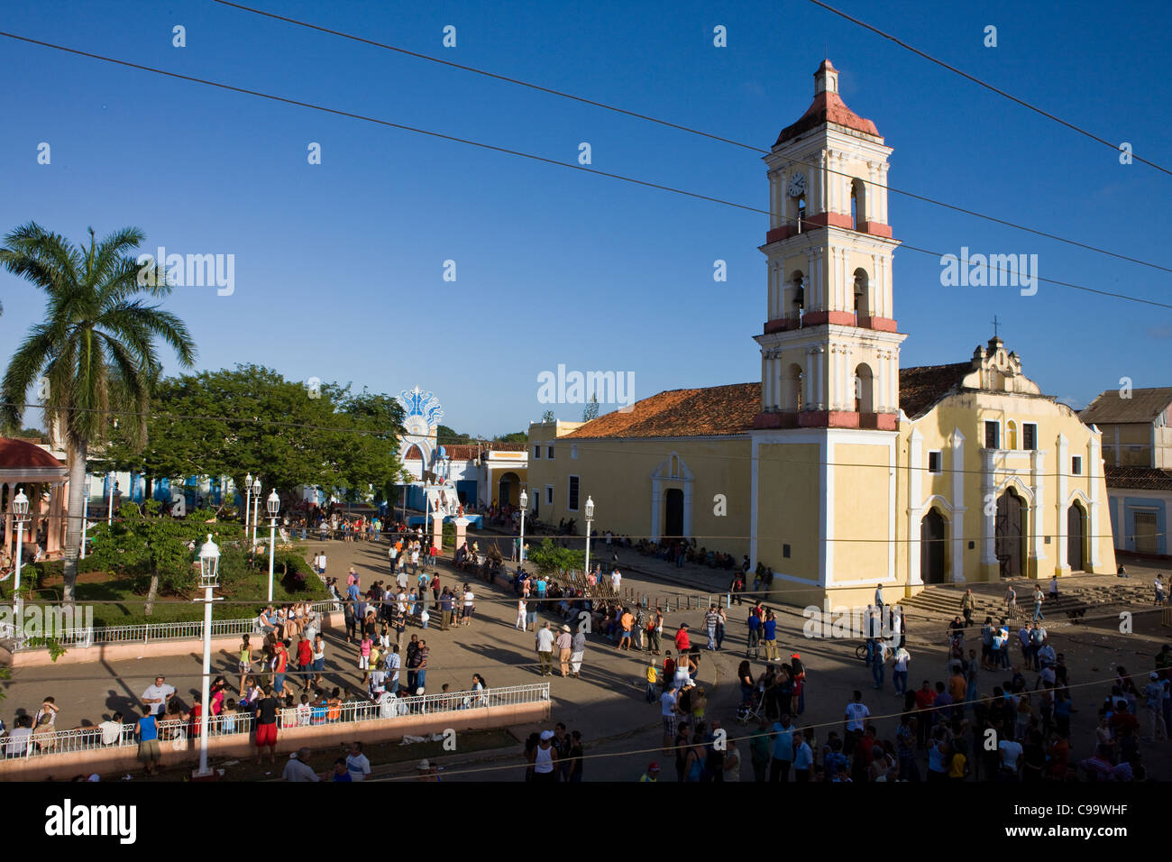 The church in Remedios is situated on th edge of the town's square ...