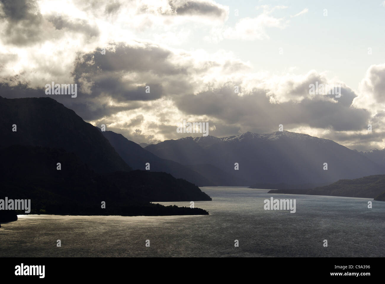 Lago lacar hi-res stock photography and images - Alamy