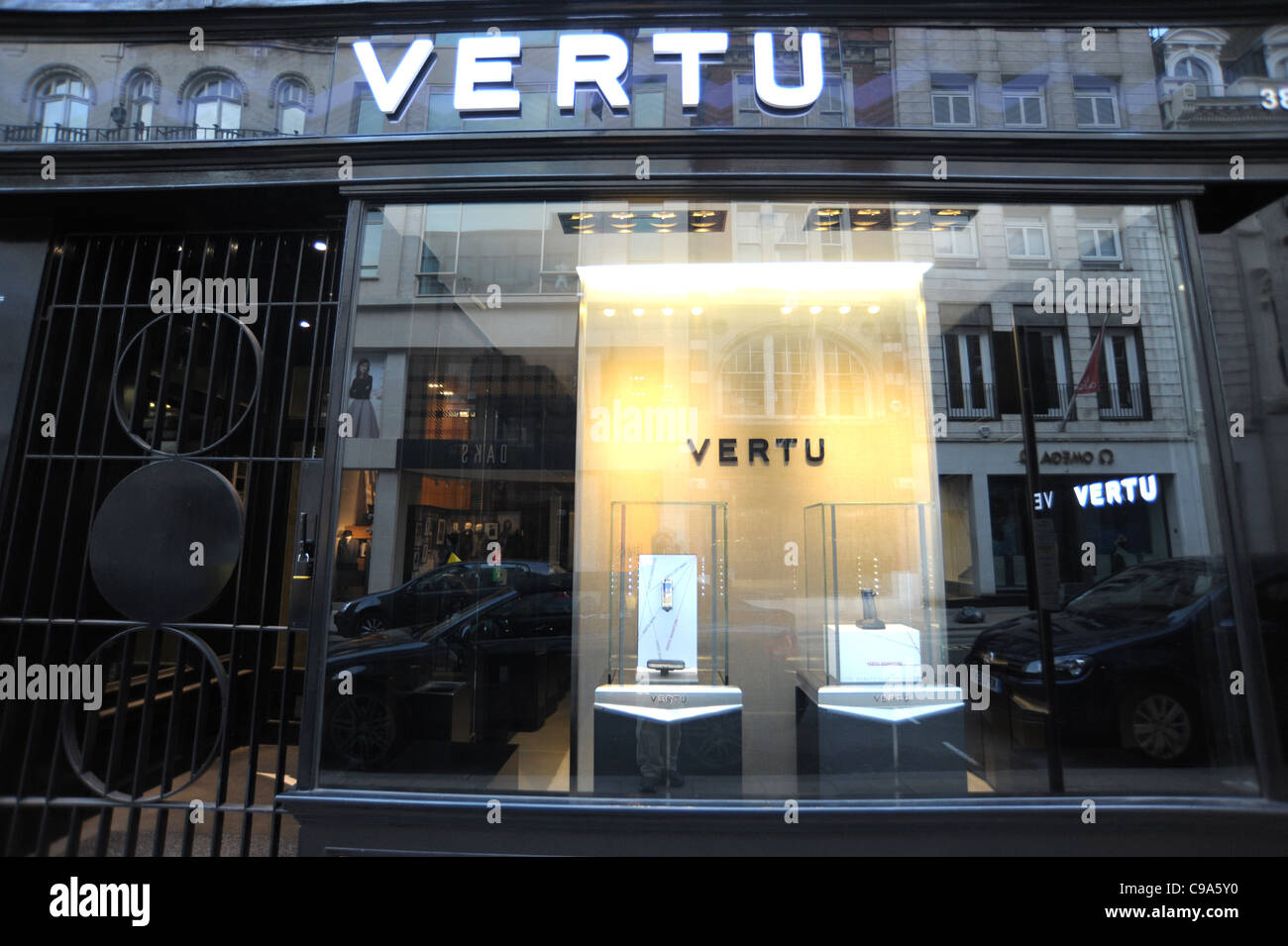 Vertu hi-res stock photography and images - Alamy
