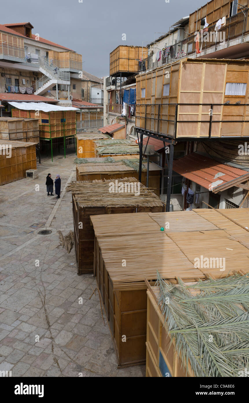 Sukkot booth hi-res stock photography and images - Alamy