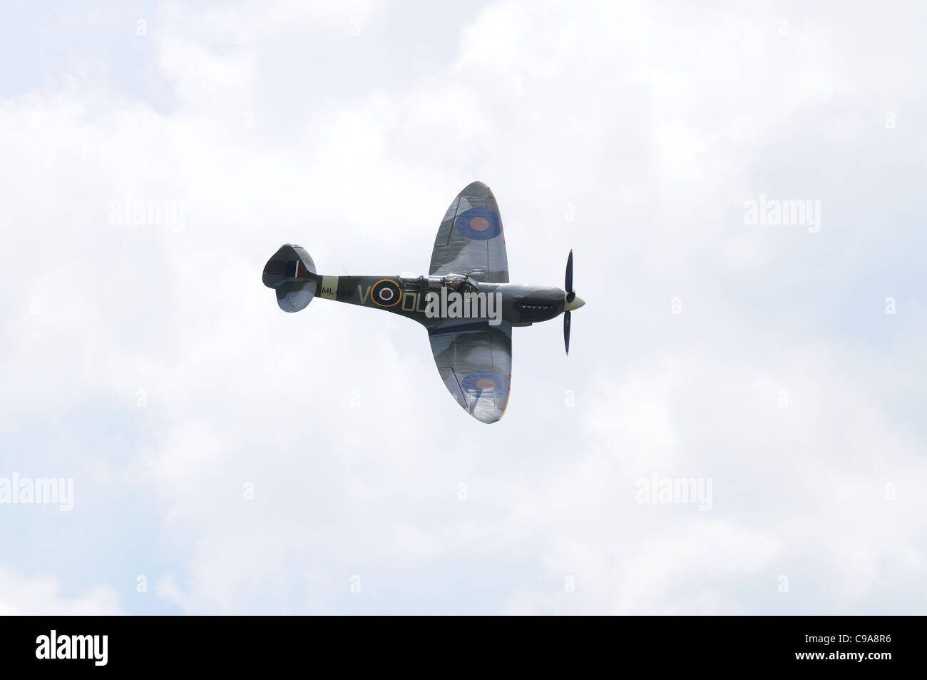 Spitfire mk ix hi-res stock photography and images - Alamy