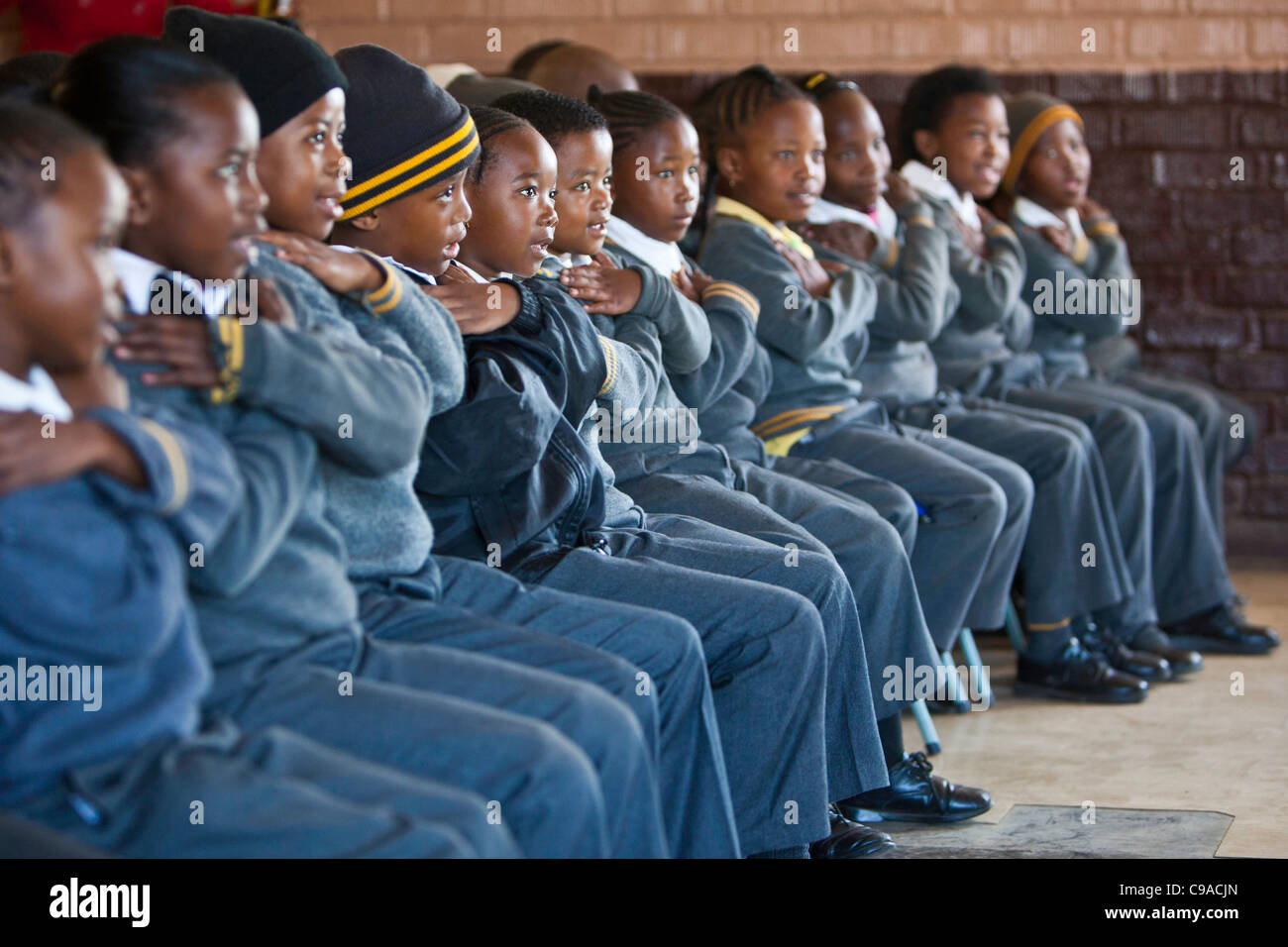 Theatre for Life actors with pupils of Ithute primary school ...
