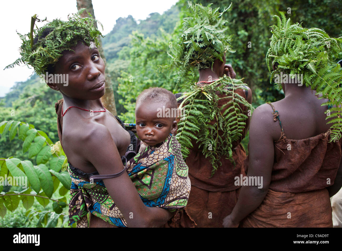 People of Mukuno village, traditional Batwa indigenous tribe from the ...