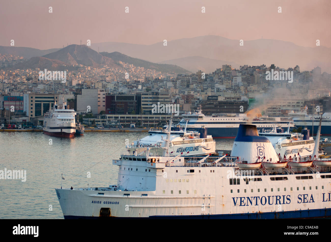 Athens port hi-res stock photography and images - Alamy