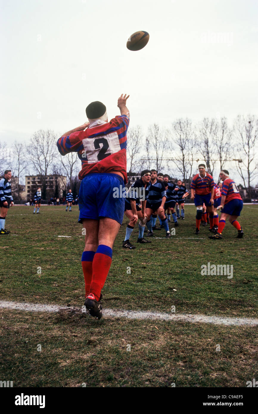 Rugby match action Stock Photo - Alamy
