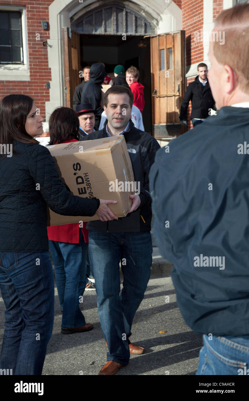 Oakland poverty hi-res stock photography and images - Alamy