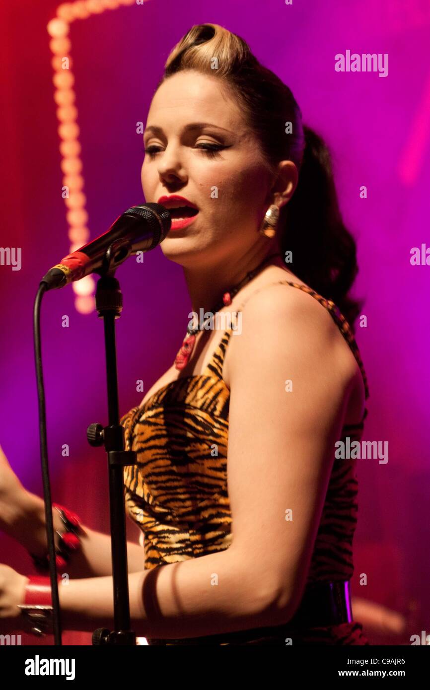 Imelda may irish rockabilly singer hi-res stock photography and images ...